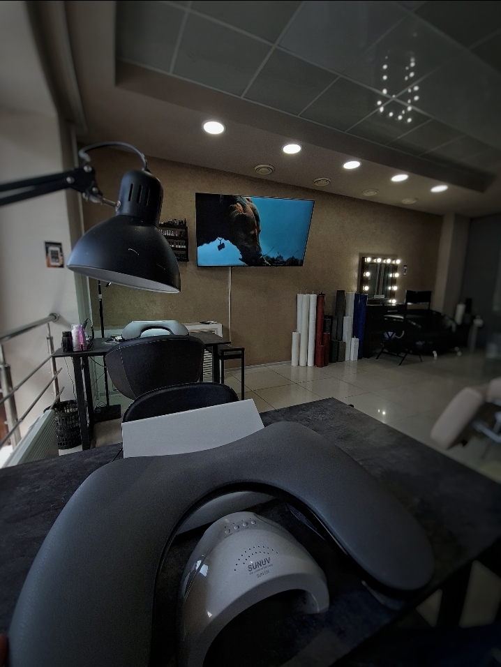 LUCKY STUDIO Тюмень, 50 лет Октября, 29 - отзывы, цены, фото, время работы, схема проезда ...